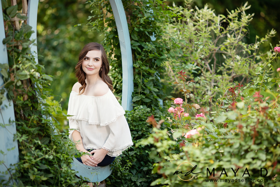 Madison | Senior Portrait - Maya D Senior Photography Columbus OH